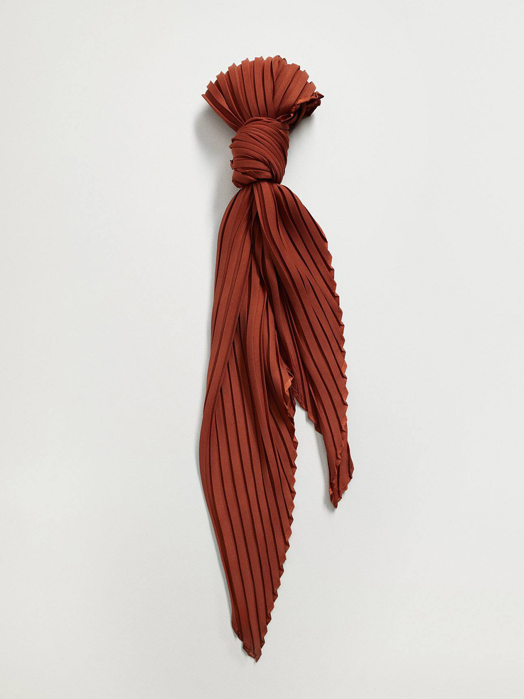 Buy MANGO Women Brown Solid Accordion Pleated Satin Finish Neck Scarf ...