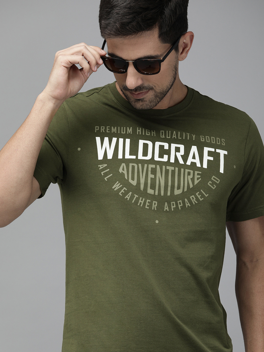 Buy Wildcraft Men Olive Green Printed Round Neck Pure Cotton T Shirt ...