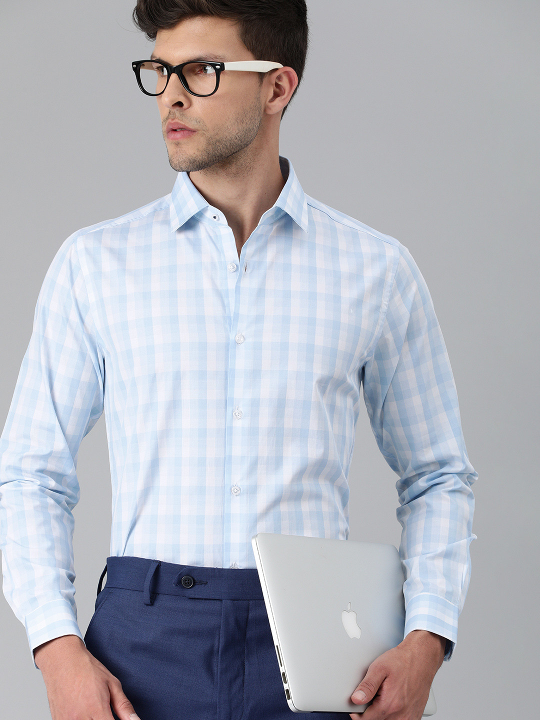 Buy THE BEAR HOUSE Men Blue & White Slim Fit Checked Giza Cotton Formal ...