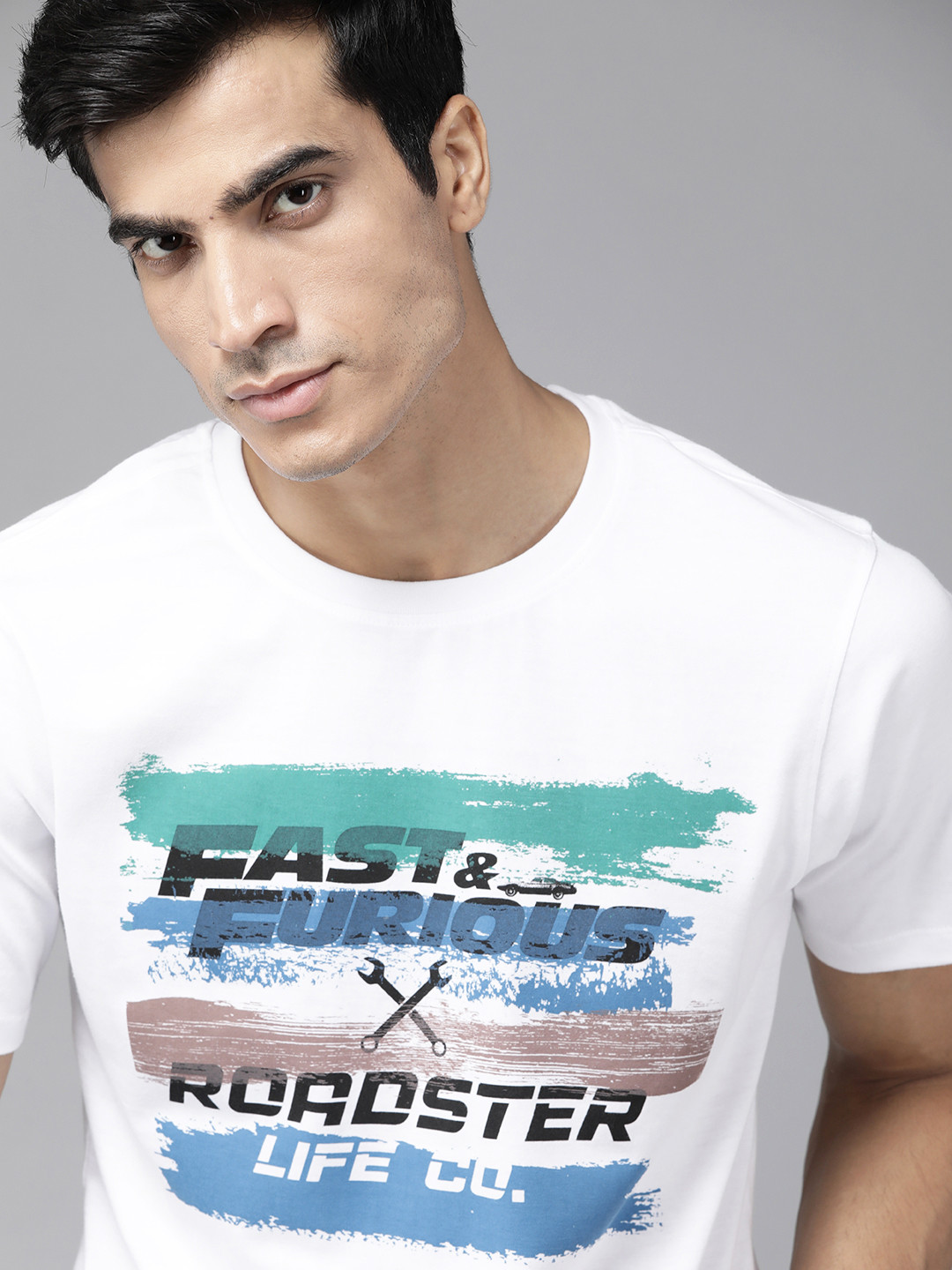 Buy Roadster Men Fast And Furious White Printed Graphic Pure Cotton T ...