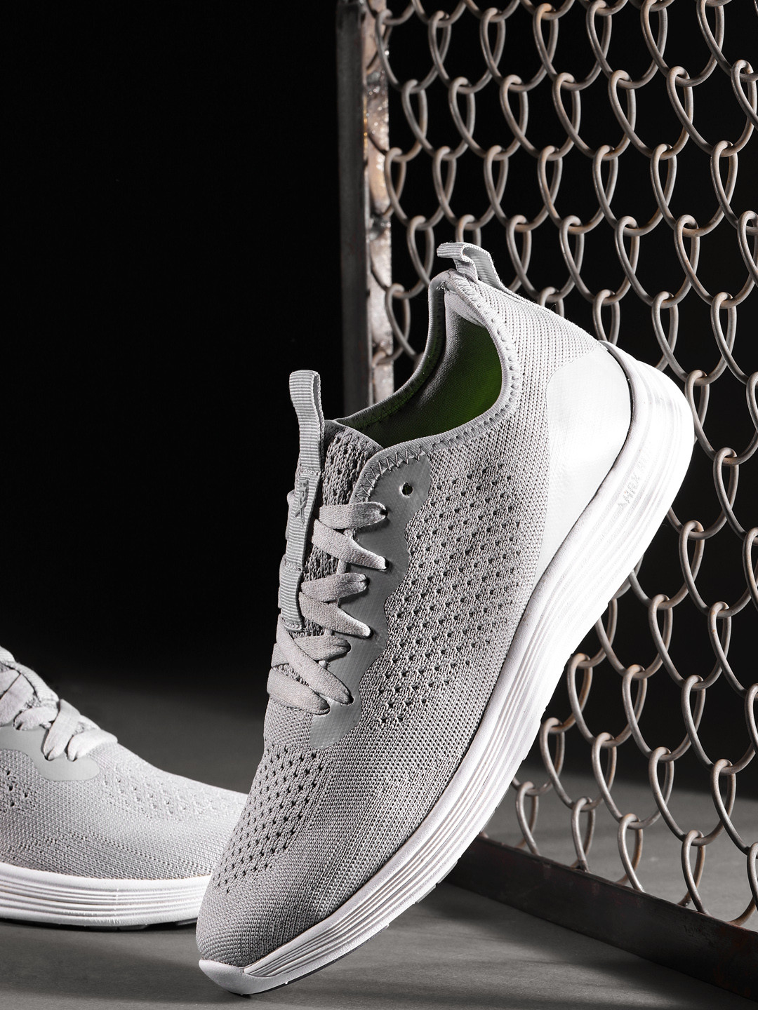 Buy HRX By Hrithik Roshan Men Grey Front Runner Shoe - Sports Shoes for ...