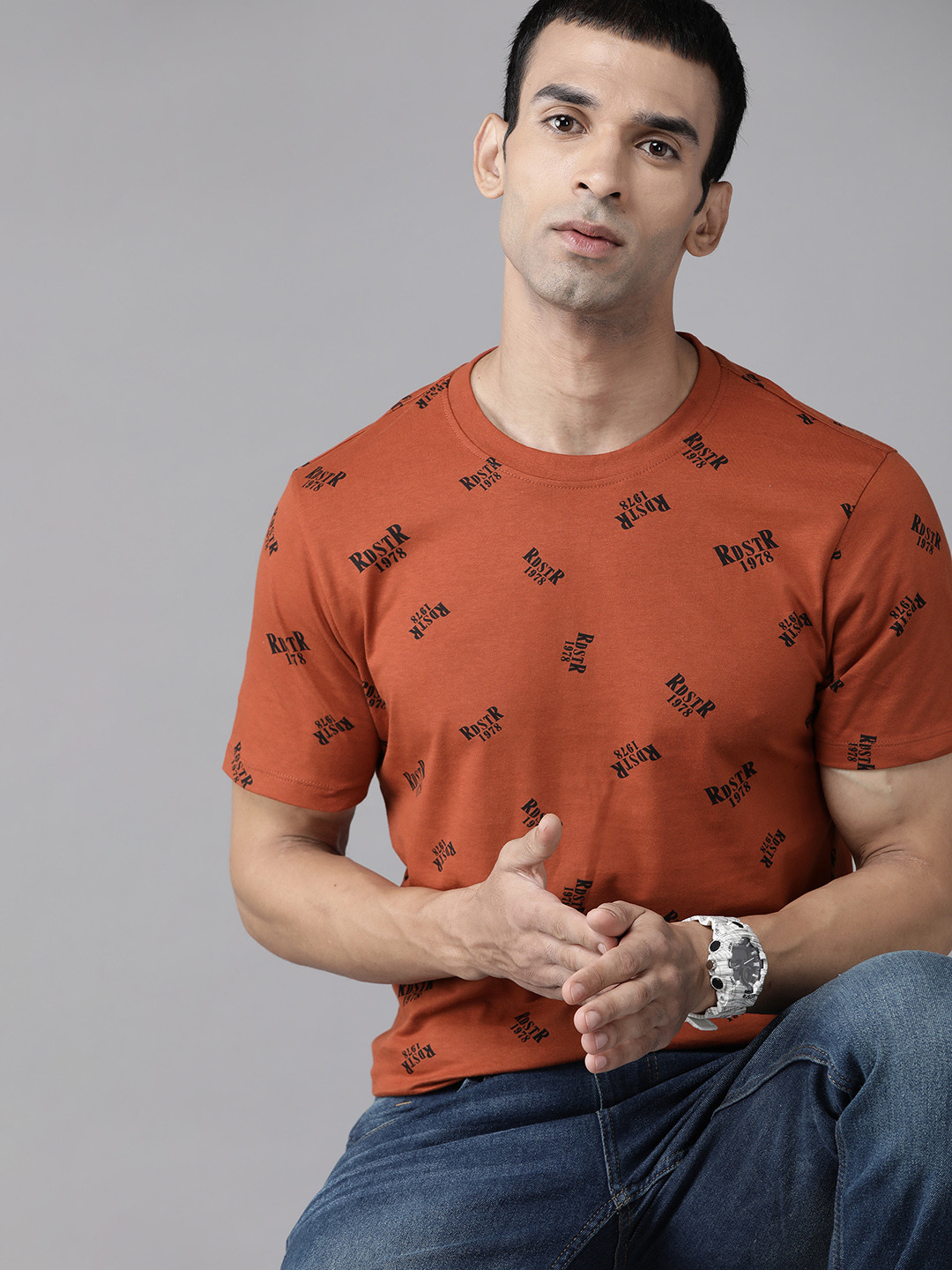 Buy Roadster Men Rust Orange Black Typography Printed Pure Cotton T ...