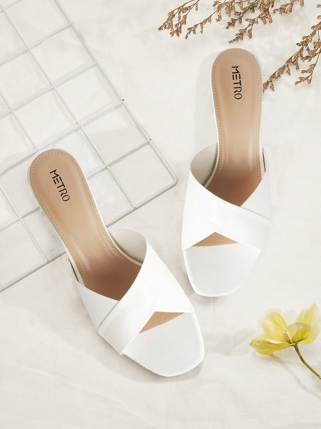 Buy Metro Women White Solid Block Heels - Heels for Women 13772390 | Myntra