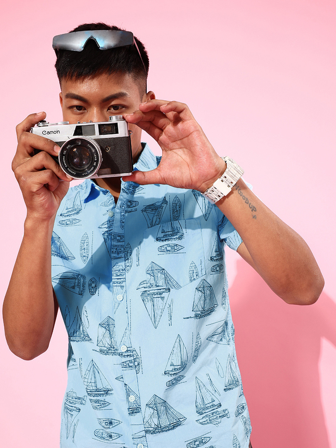 Buy HIGHLANDER Men Dapper Blue Conversational Resort Wear Shirt ...