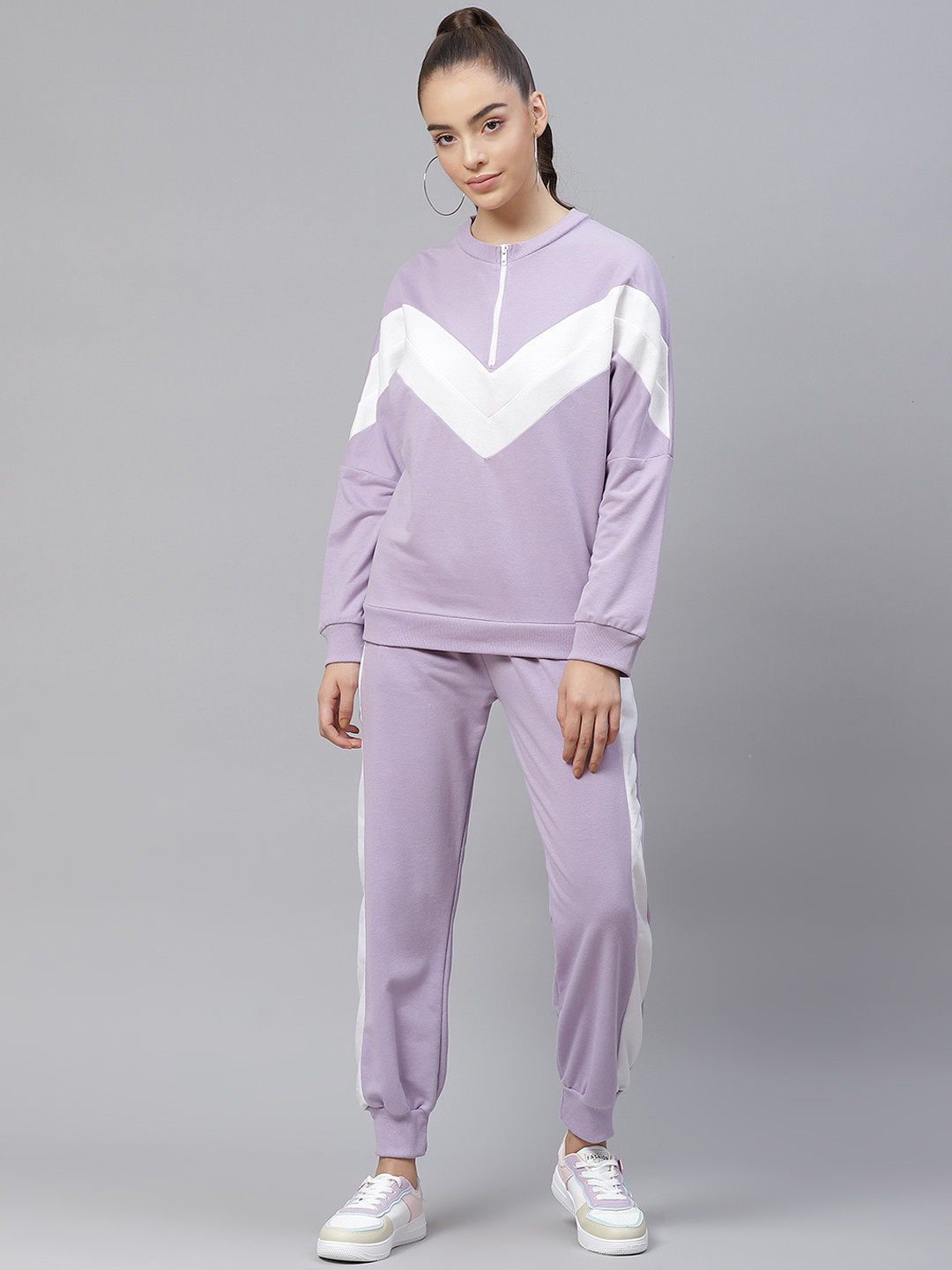 Buy Laabha Women Lavender & White Geometric Print Tracksuit ...