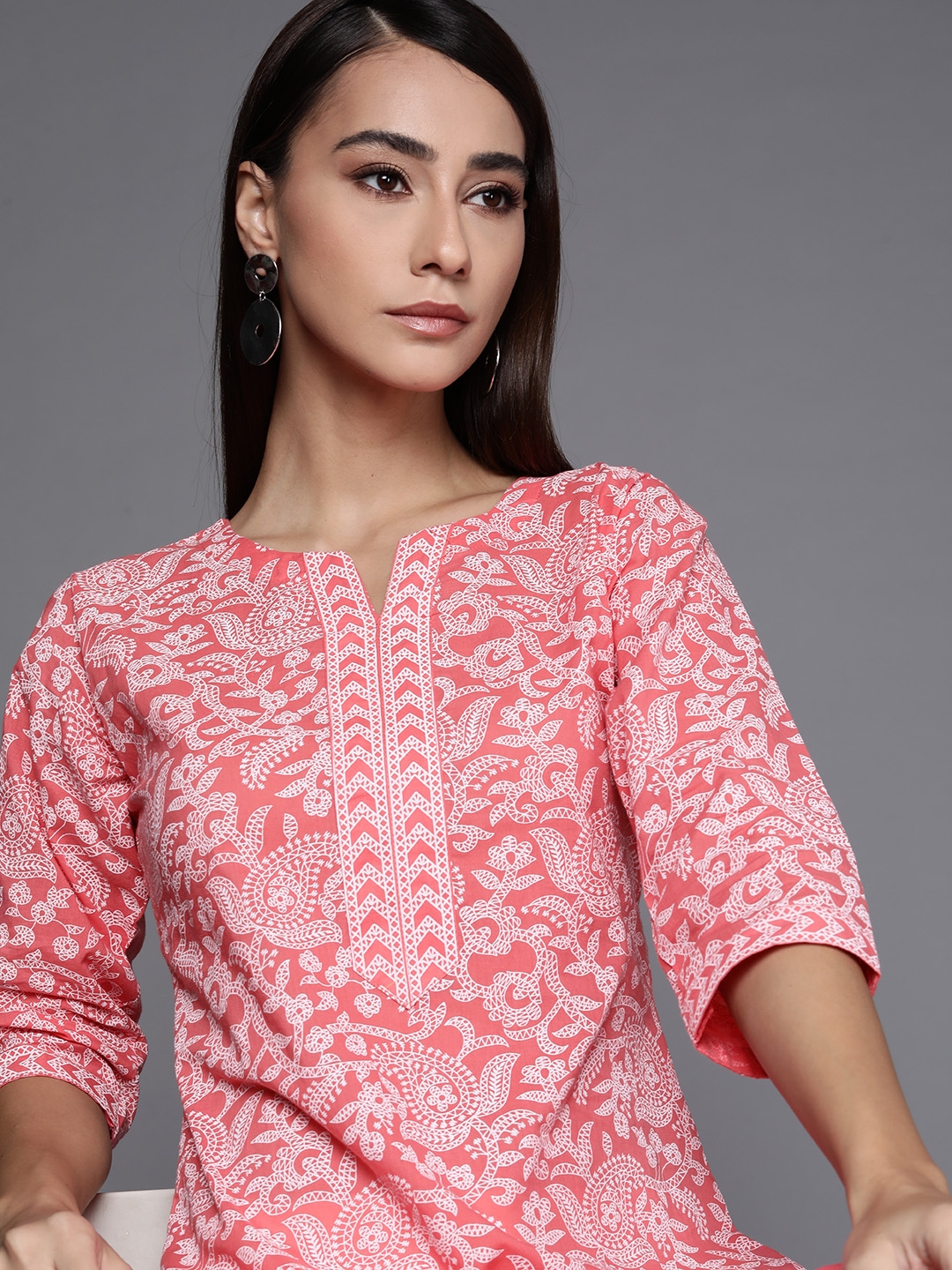 Buy Libas Women Pink And White Paisley Motifs Print Cotton Straight Kurta