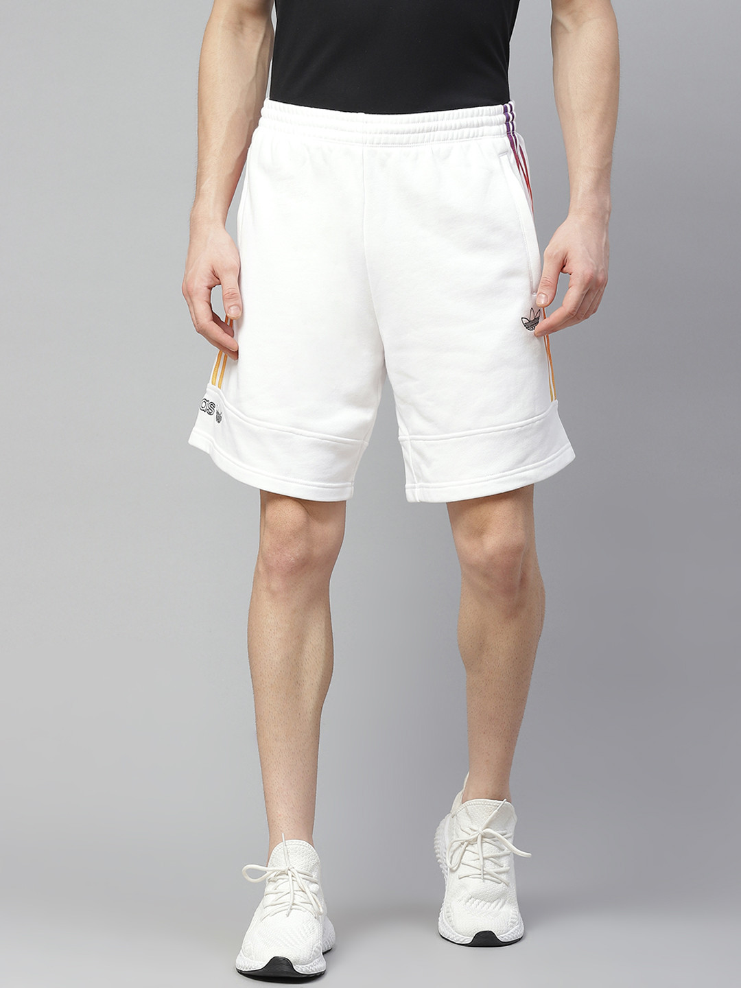 Buy ADIDAS Originals Men White Solid Regular Fit Sports Sustainable ...
