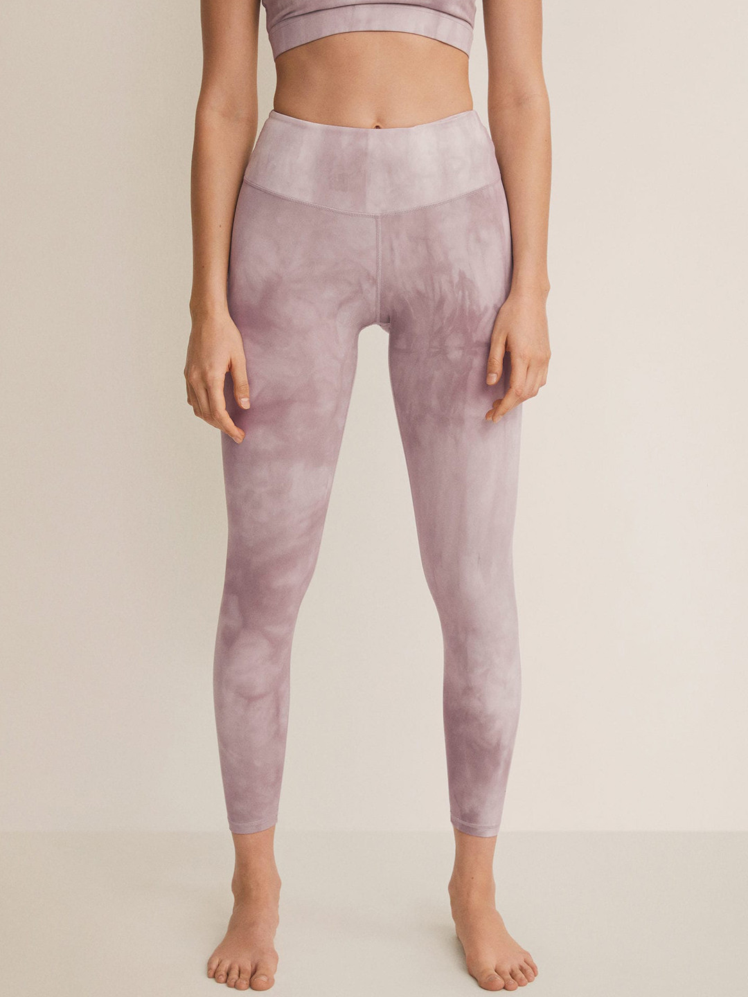 Buy MANGO Women Pink Dyed High Rise Sporty Tights - Tights for Women ...