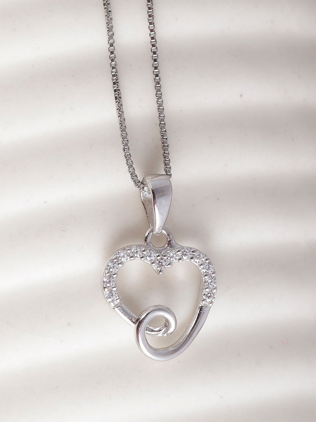 Buy GIVA 925 Sterling Silver Rhodium Plated Priyanka's Loop Heart ...