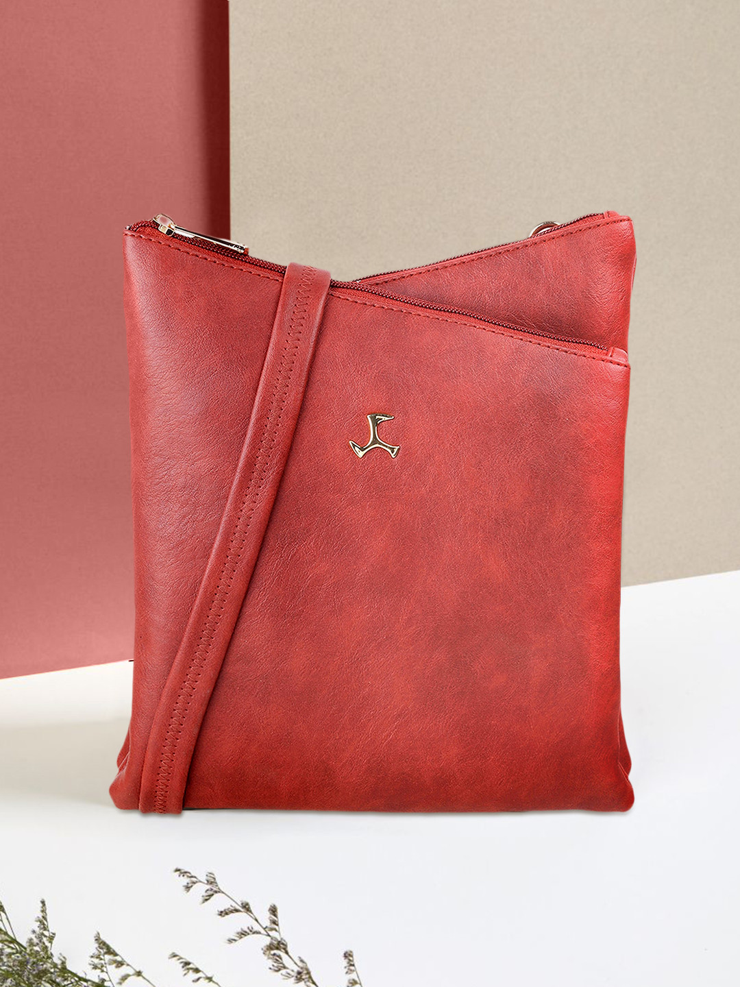 Buy Mochi Red Solid Sling Bag - Handbags for Women 14225490 | Myntra