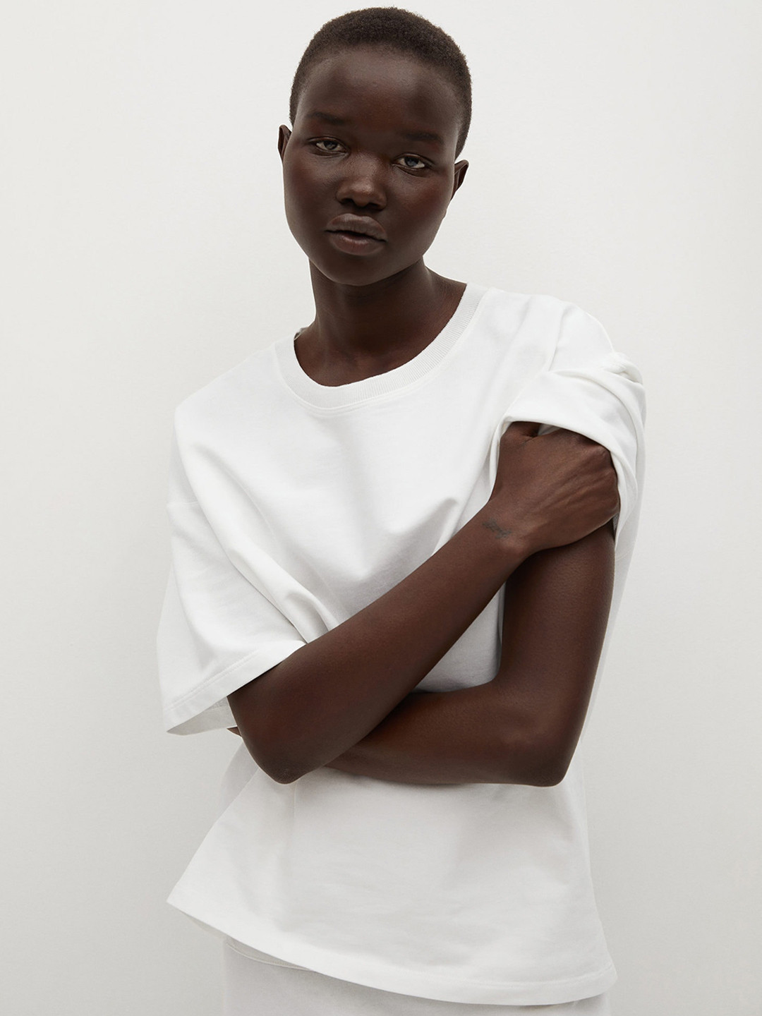 Buy MANGO Women Solid Pure Cotton White Sustainable Pure Cotton Cut ...