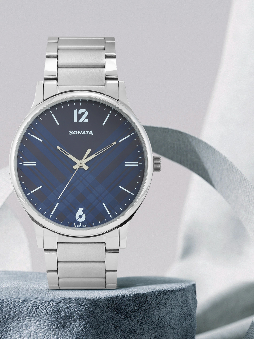 Buy Sonata Men Blue & Black Printed Analogue Watch NN77105SM01W ...