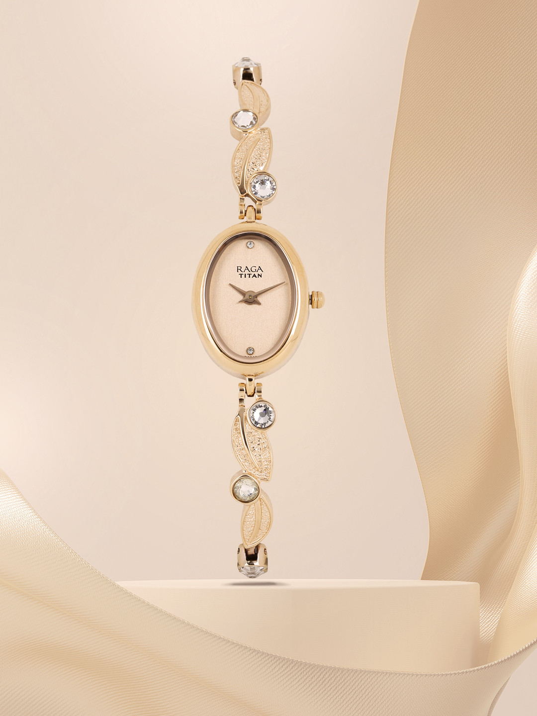 Buy Titan Raga Foliage Women Gold Analogue Watch NL2511WM05 - Watches ...