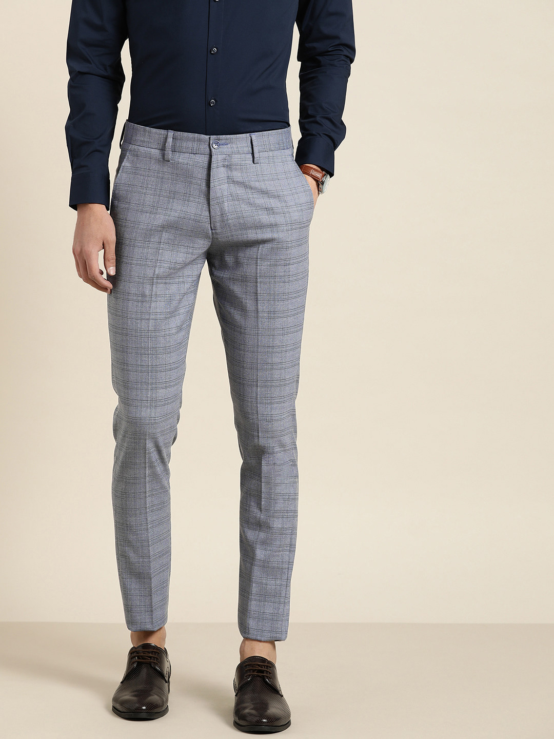 Buy INVICTUS Men Grey Checked Slim Fit Trousers - Trousers for Men ...