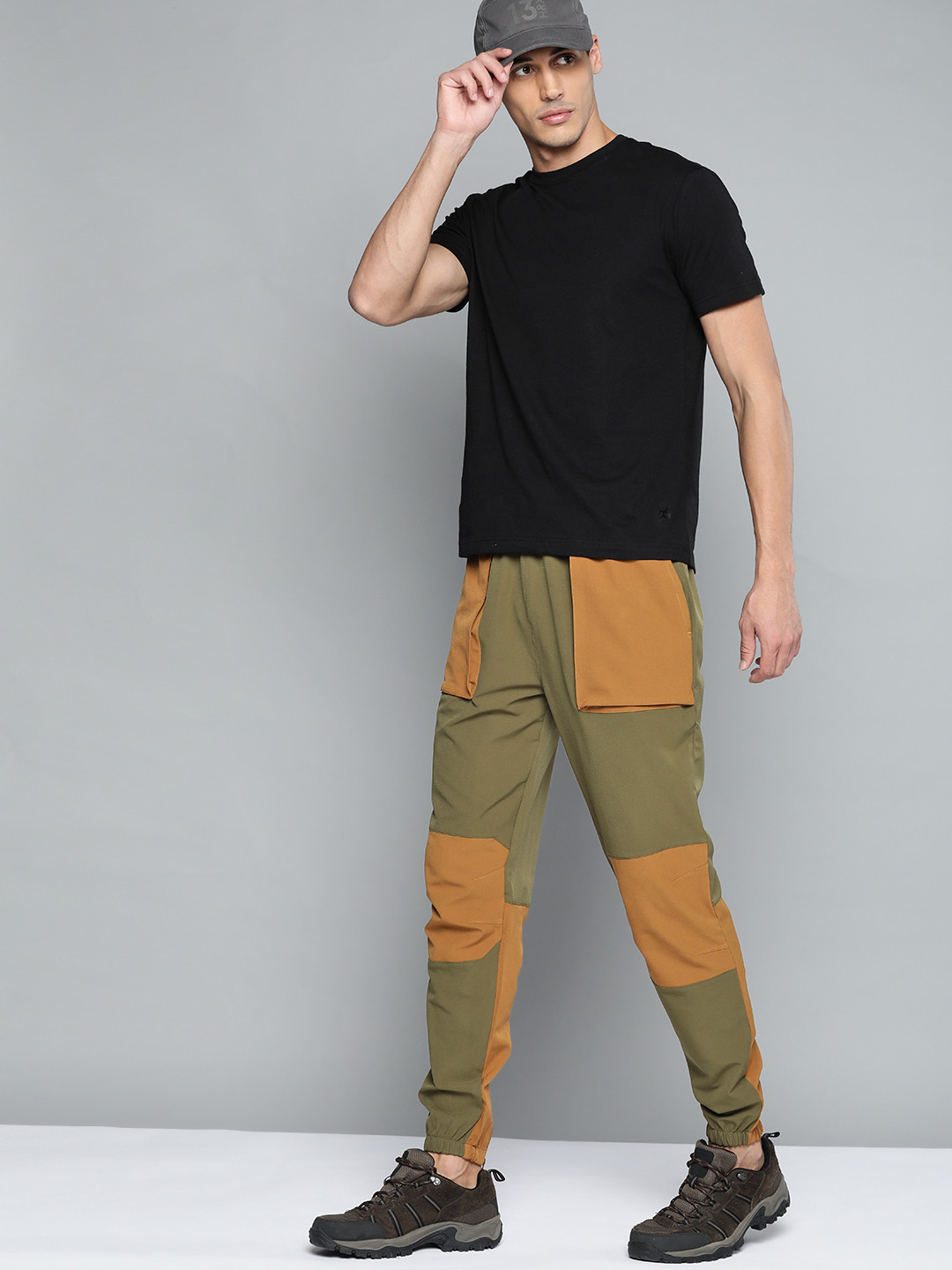 Buy HRX By Hrithik Roshan Outdoor Men Catechu Wood Lycra Colourblock ...