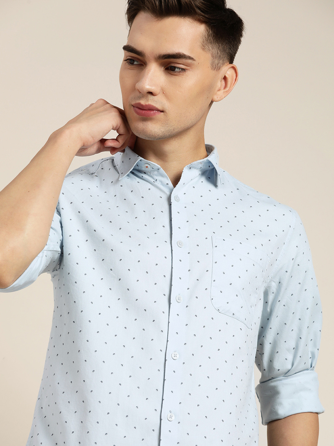 Buy INVICTUS Men Blue Pure Cotton Slim Fit Printed Casual Shirt ...