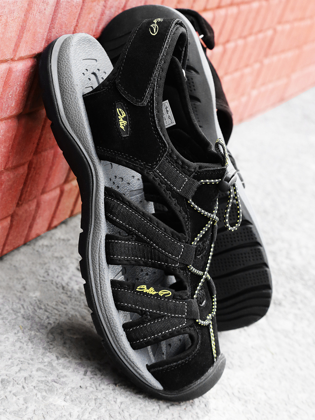 Buy Boltio Men Black Sports Sandals - Sandals for Men 1482573 | Myntra