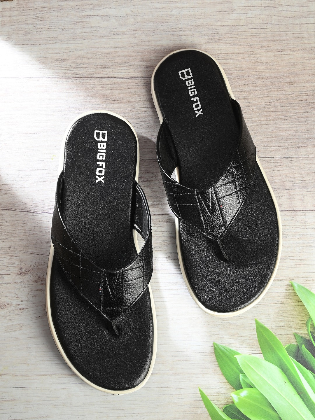 Buy Big Fox Men Black Comfort Sandals - Sandals for Men 14878824 | Myntra