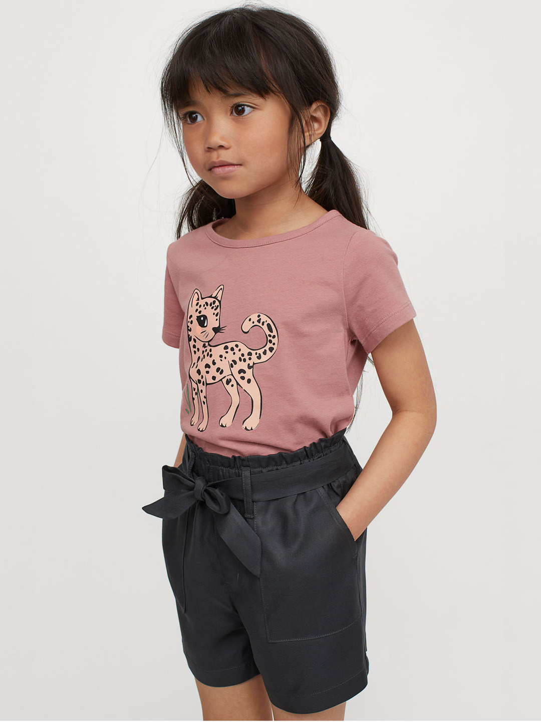 Buy H&M Girls Grey Twill Utility Shorts - Shorts for Girls 14926922 ...