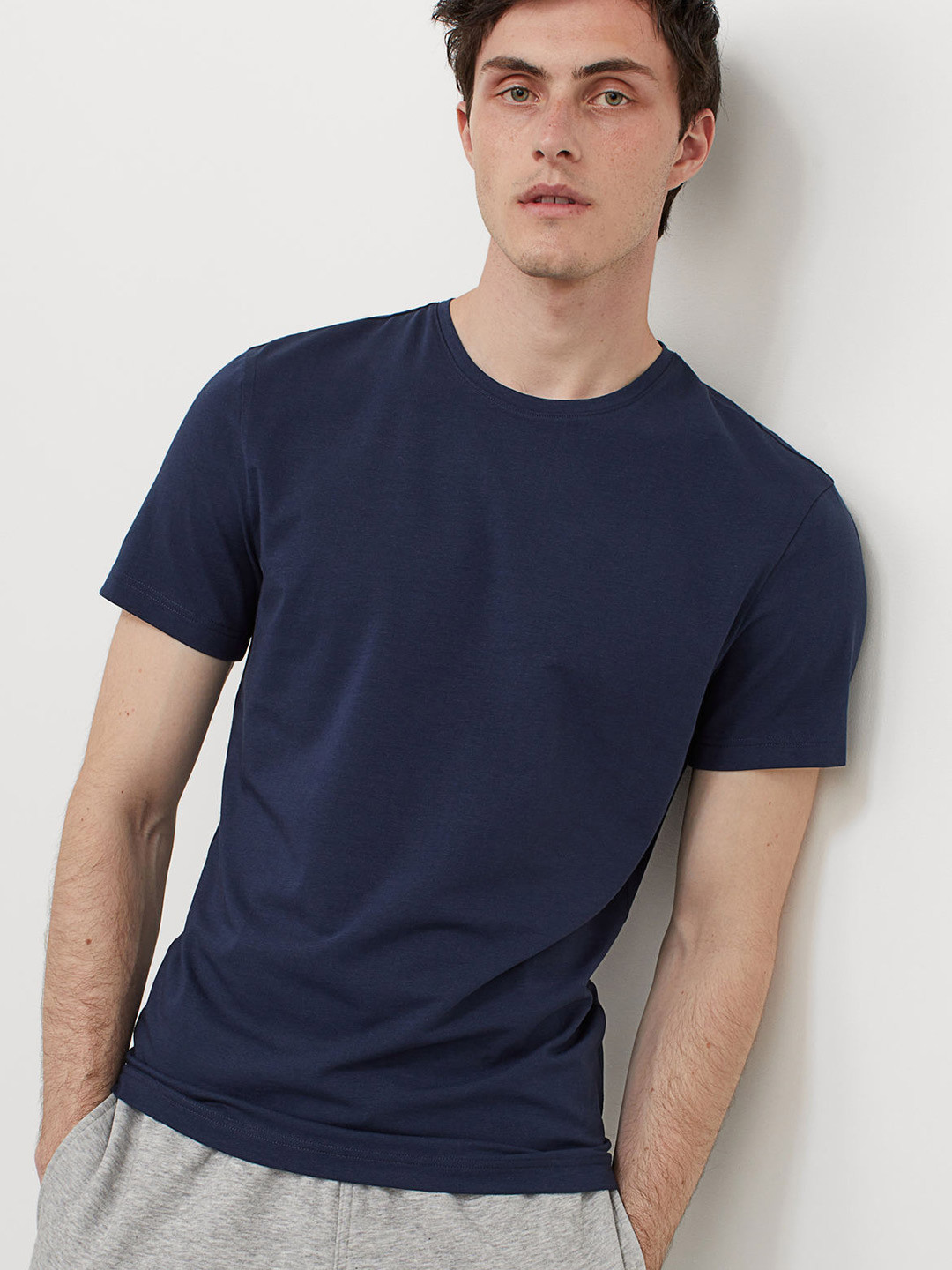 Buy H&M Pack Of 3 Men Slim Fit T Shirts - Tshirts for Men 14927542 | Myntra