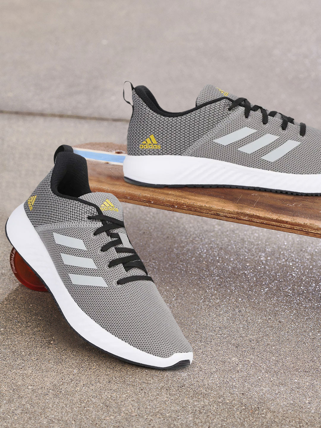 Buy ADIDAS Men Grey & Black STRIX M Mesh Round Toe Running Shoes ...