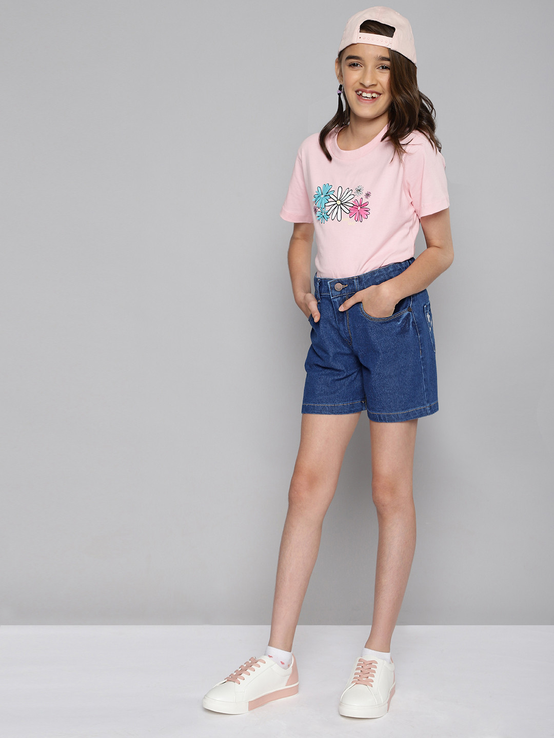 Buy HERE&NOW Girls Blue Denim Shorts - Shorts for Girls 15020166 | Myntra