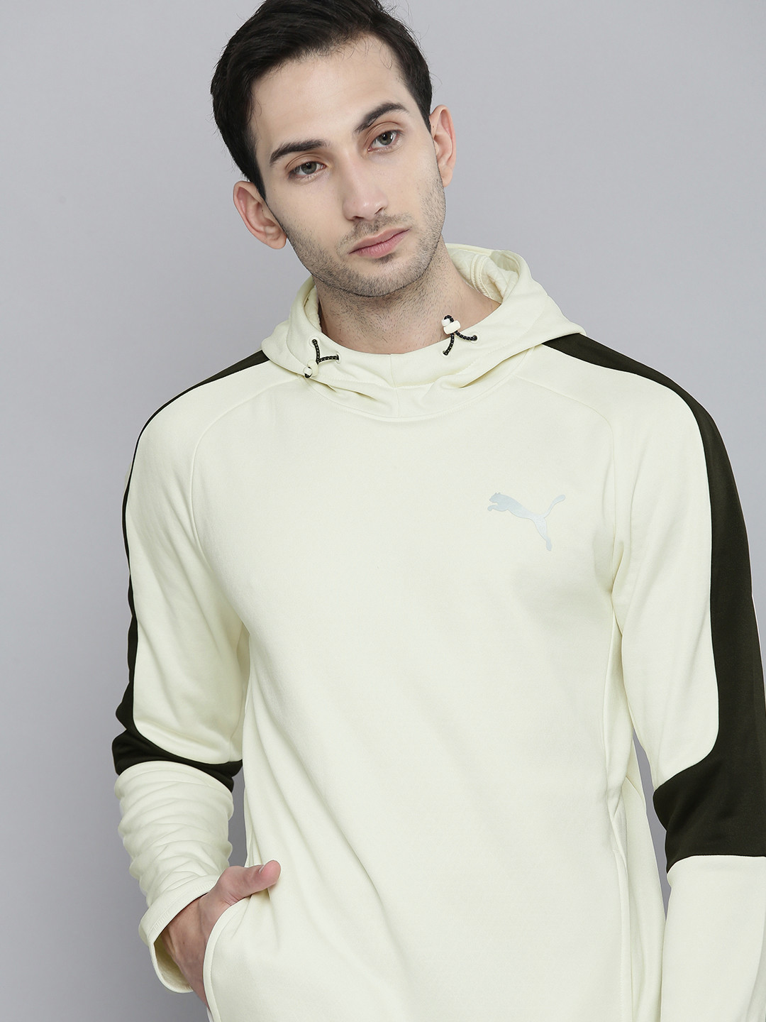 Buy Puma Men Cream Coloured Colourblocked EvoStripe Warm Slim Fit ...