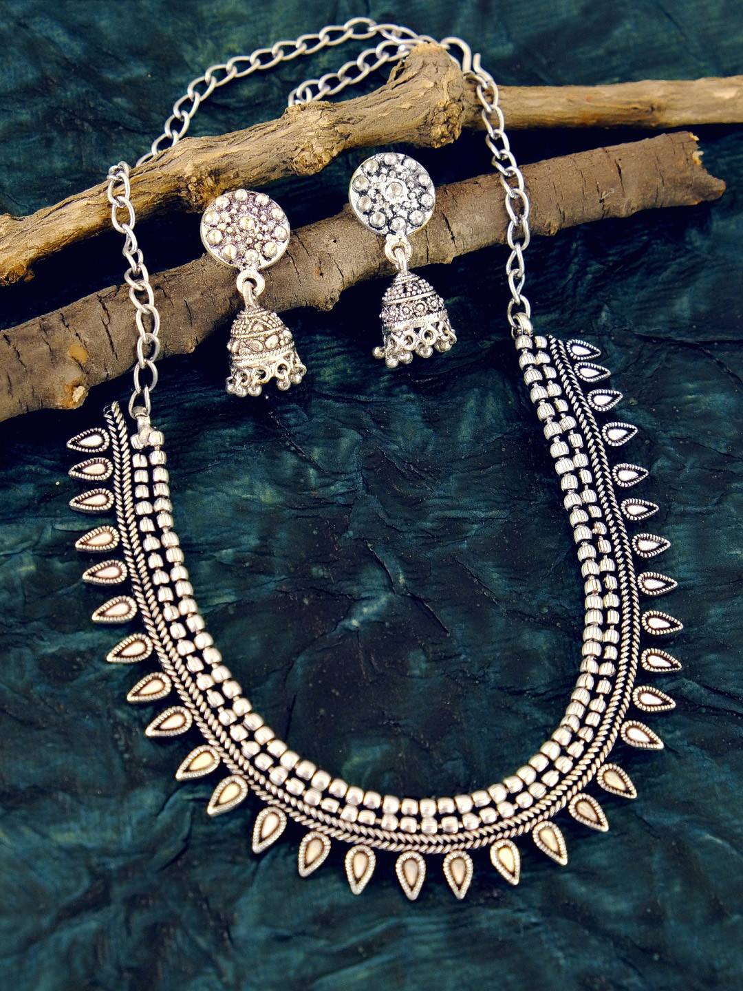 Buy Crunchy Fashion Oxidized Silver Plated Kolhapuri Jewellery Set ...