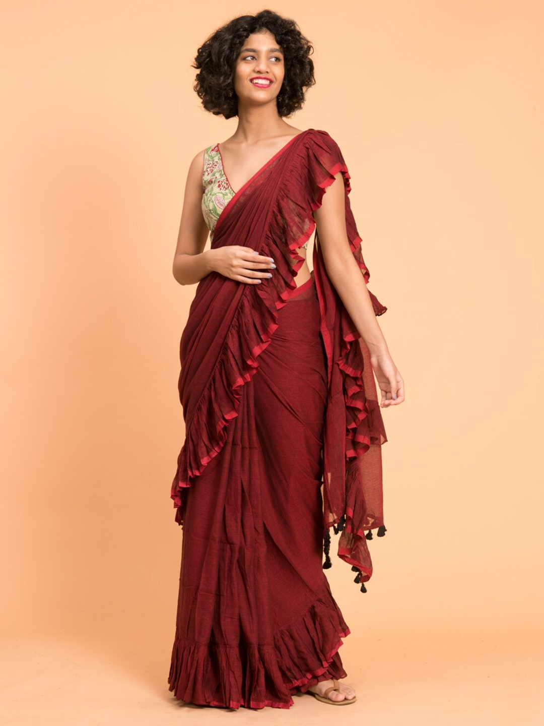 Buy Suta Maroon Pure Cotton Solid Ruffle Saree - Sarees for Women ... Buy Suta Maroon Pure Cotton Solid Ruffle Saree - Sarees for Women ...