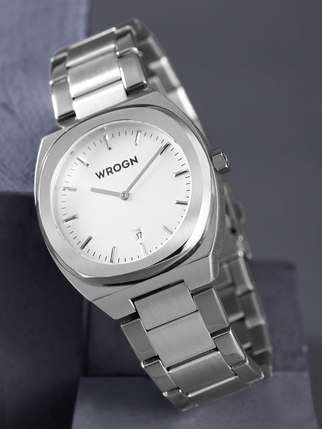 Buy WROGN Men Silver Toned Dial & Bracelet Style Straps Analogue Watch ...
