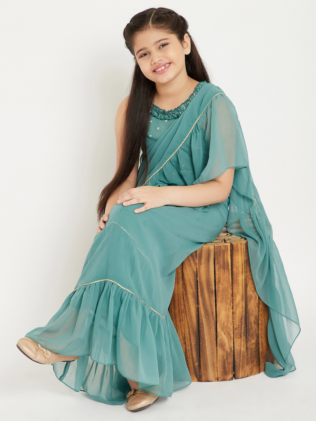 Buy Stylo Bug Girls Blue Ruffled Ready To Wear Saree - Sarees for Girls ...