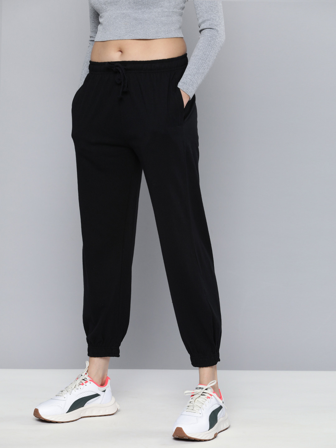 Buy Harvard Women Black Solid Cropped Joggers - Track Pants for Women ...