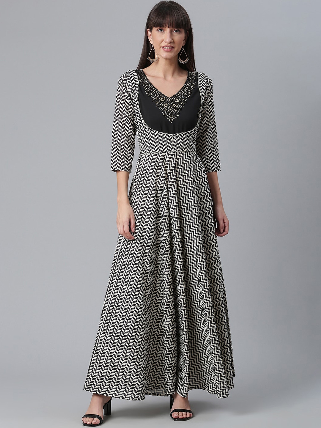 Buy Ahalyaa Women Black & Off White Chevron Printed Anarkali Crepe ... Buy Ahalyaa Women Black & Off White Chevron Printed Anarkali Crepe ...