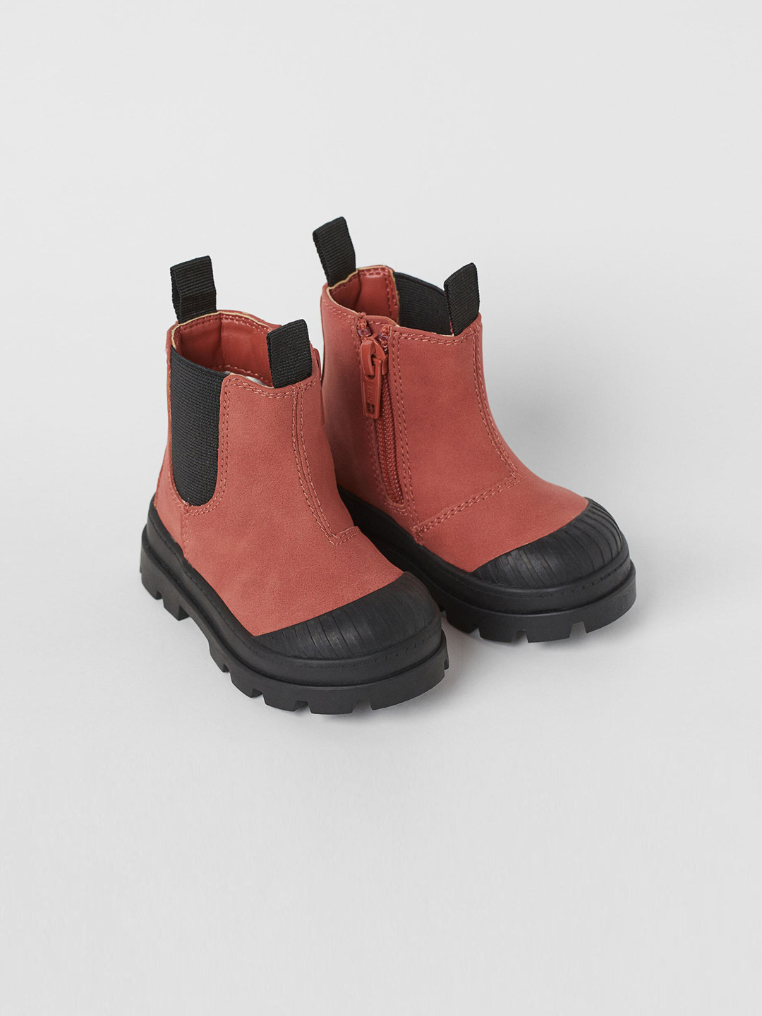 Buy H&M Girls Red Chelsea Boots - Casual Shoes for Girls 15531044 | Myntra