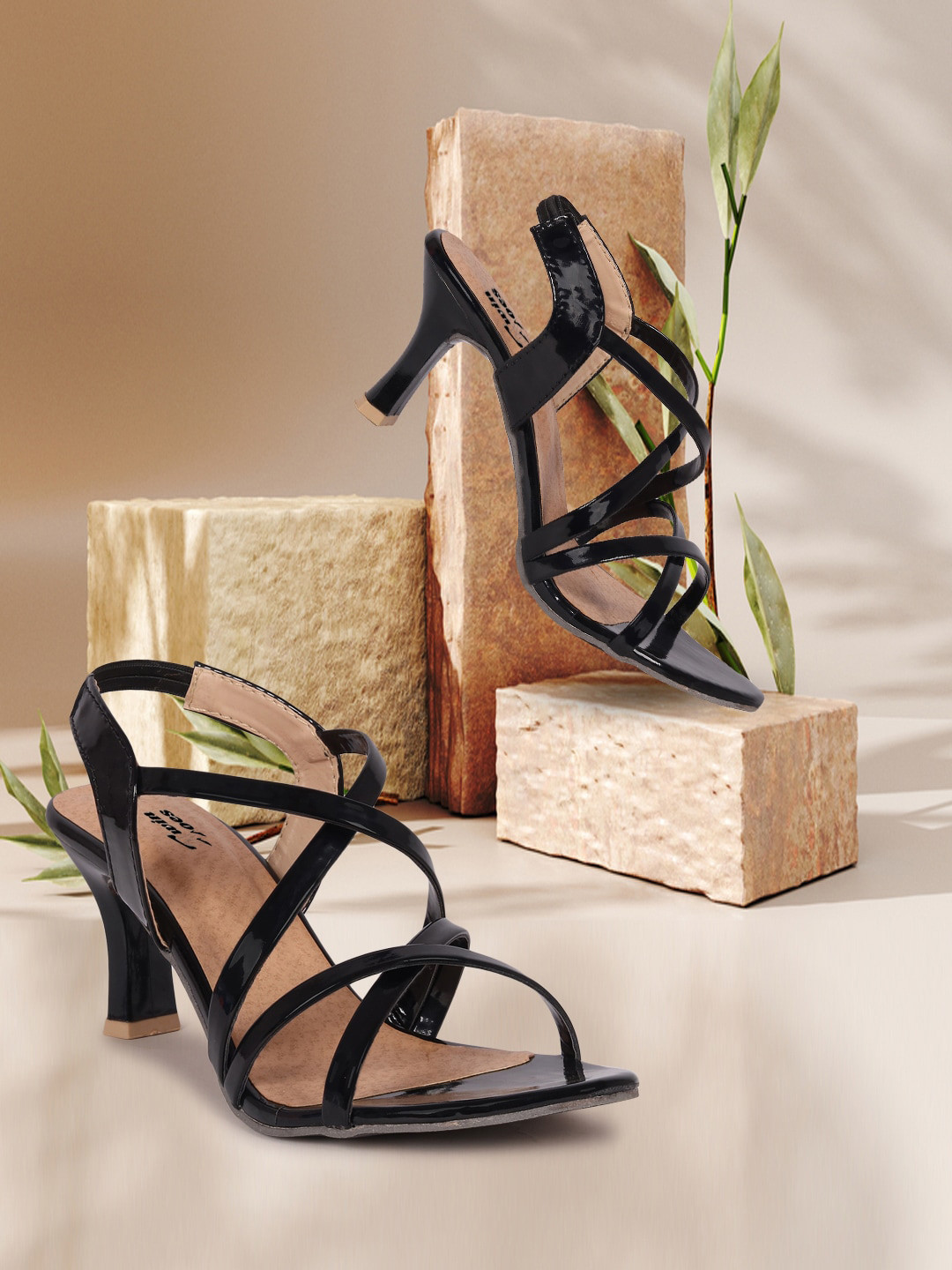 Buy TWIN TOES Women Black Block Heeled Sandals - Heels for Women ...