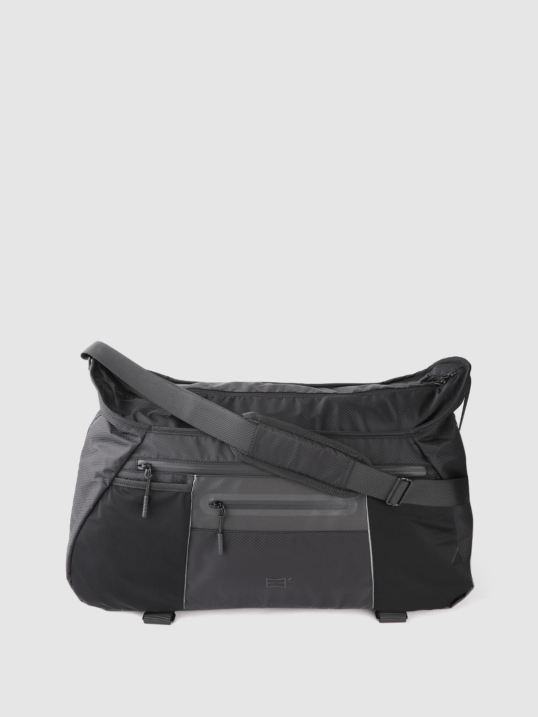 Buy HRX By Hrithik Roshan Unisex Black Solid Duffle Bag - Duffel Bag ...