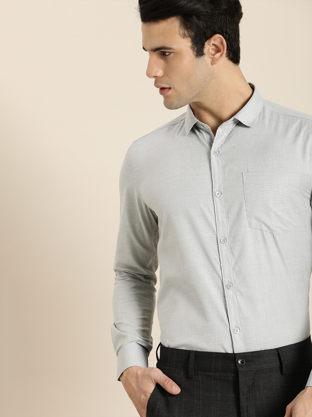 Buy INVICTUS Men Grey Solid Slim Fit Semiformal Shirt - Shirts for Men ...