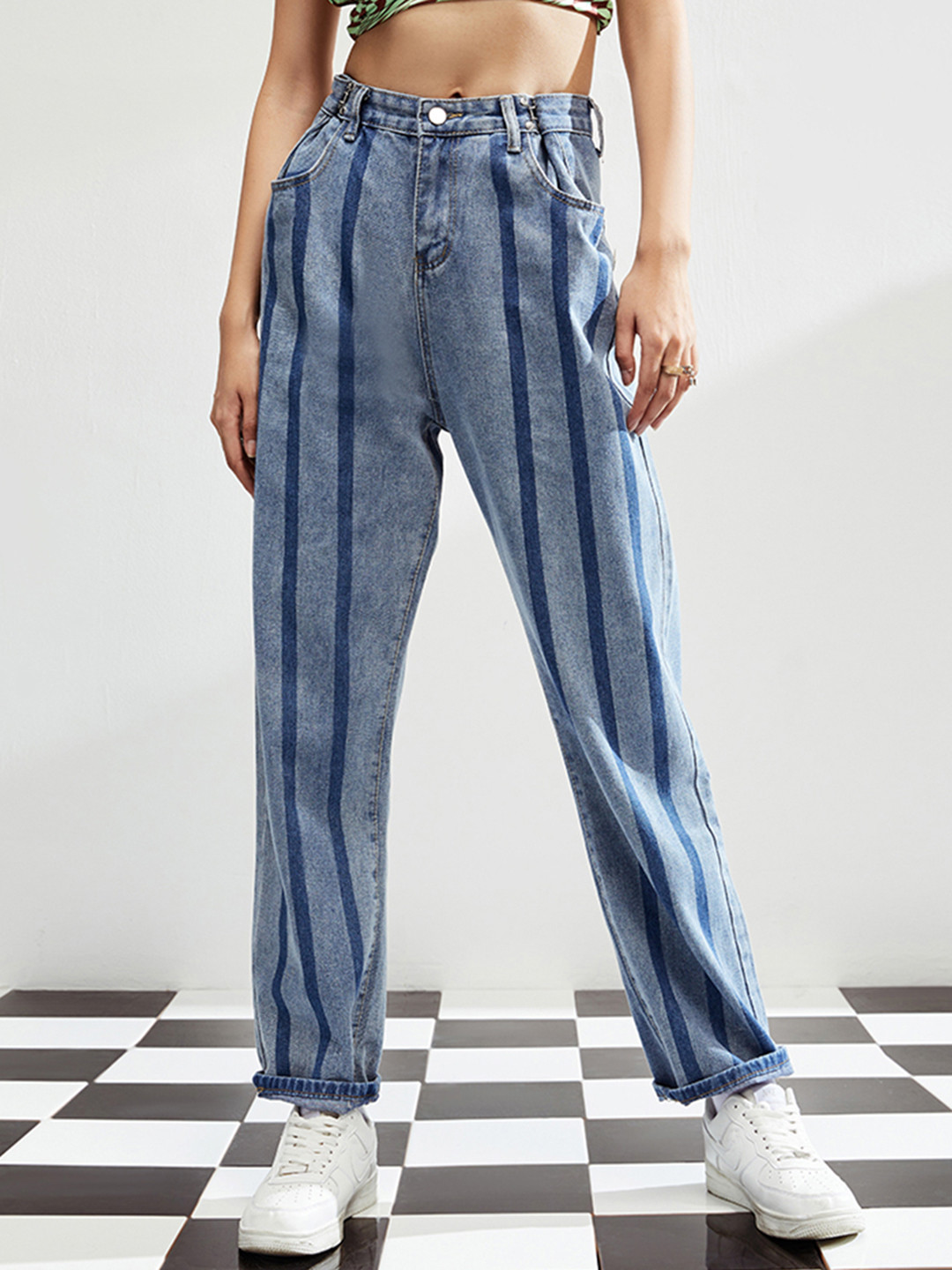 Buy URBANIC Women Blue Cotton Straight Fit Clean Look Striped Jeans ...