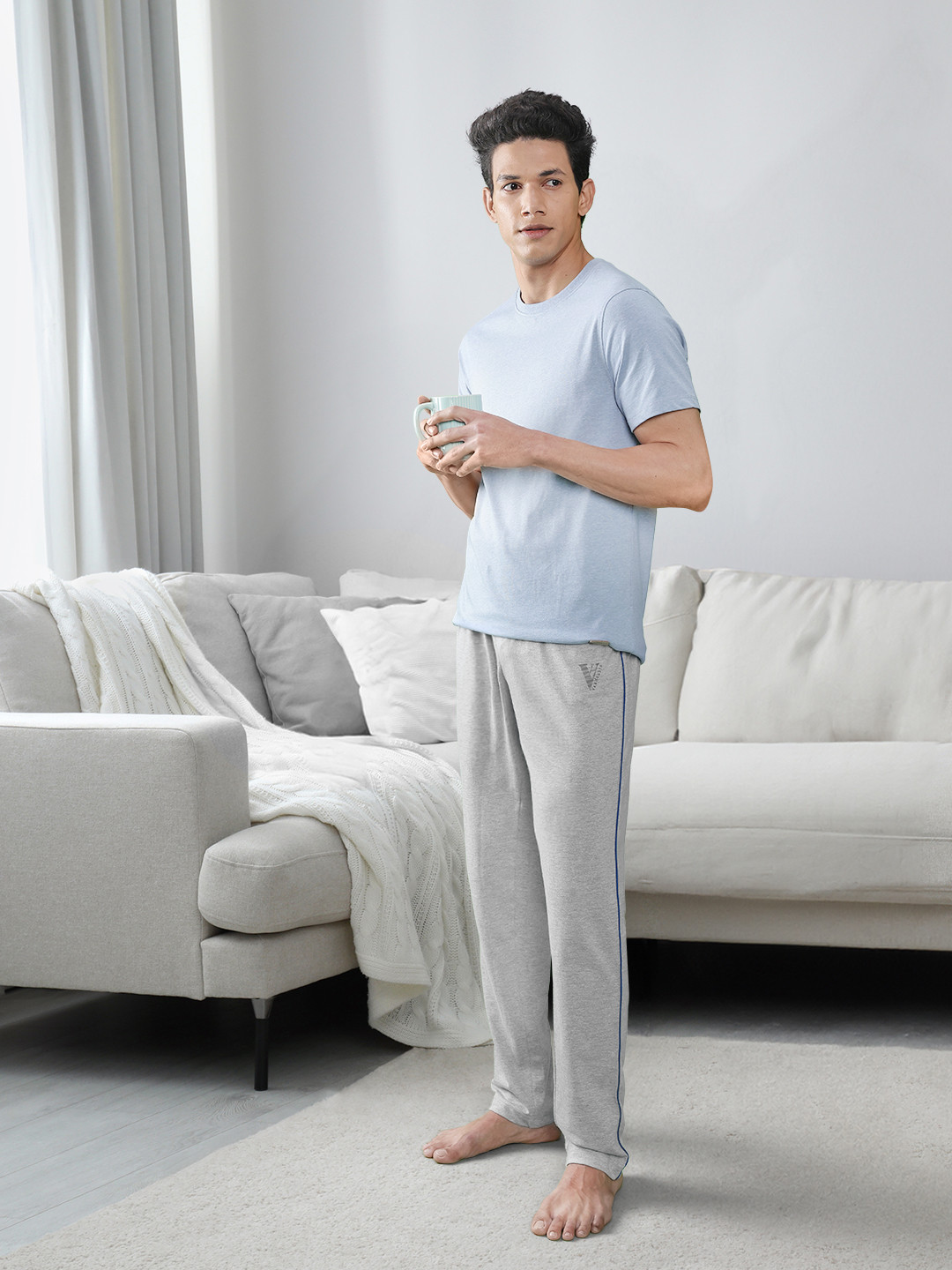 Buy Van Heusen Innerwear Athleisure Men Solid Smart Tech Easy Stain ...