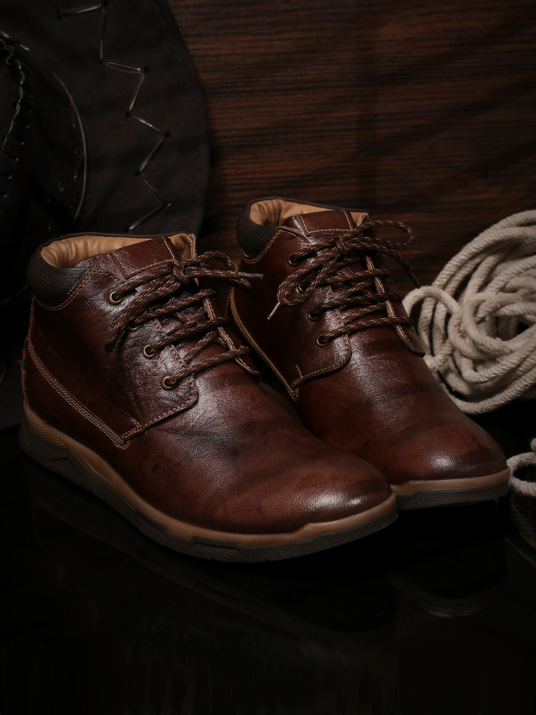 Buy Buckaroo Men Textured Leather Mid Top Chukka Boots - Boots for Men ...