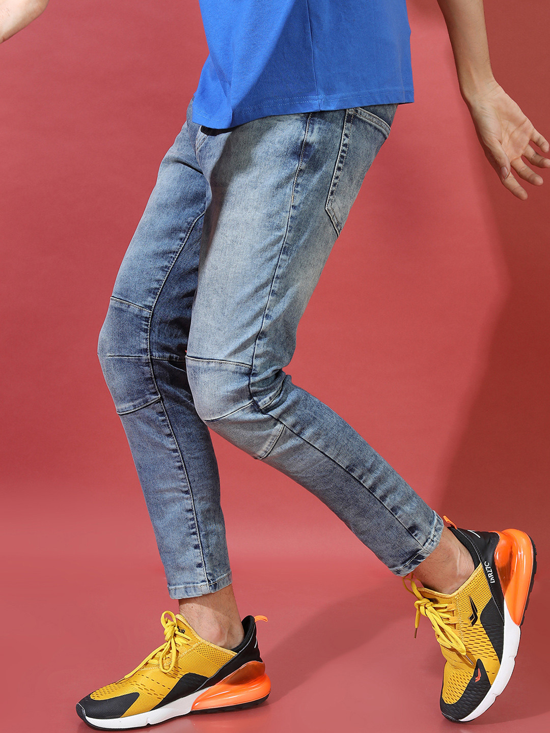 Buy KETCH Men Blue Slim Fit Mildly Distressed Heavy Fade Stretchable ...