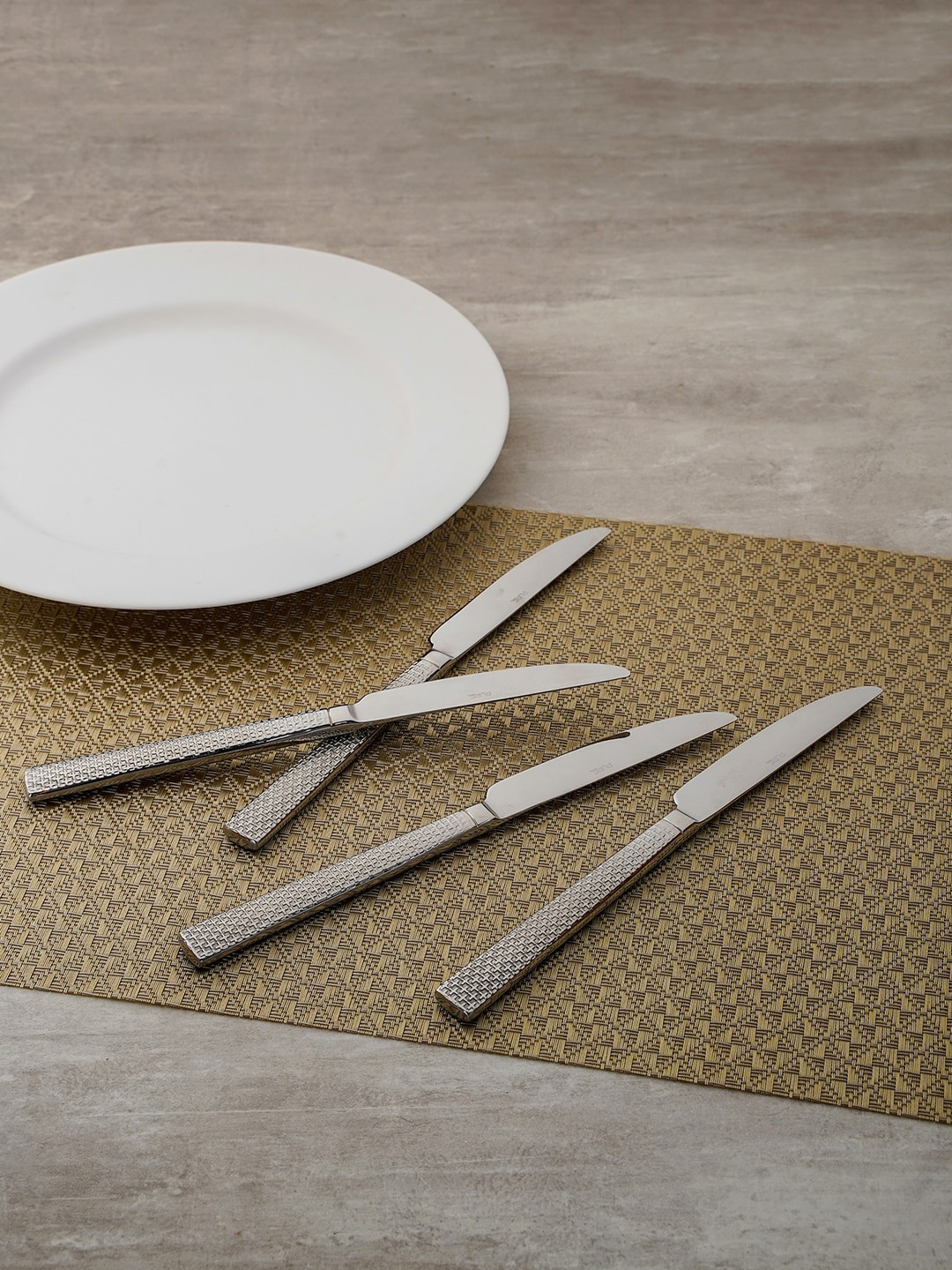 Buy Pure Home And Living Silver Toned Set Of 4 Knit Table Knives ...