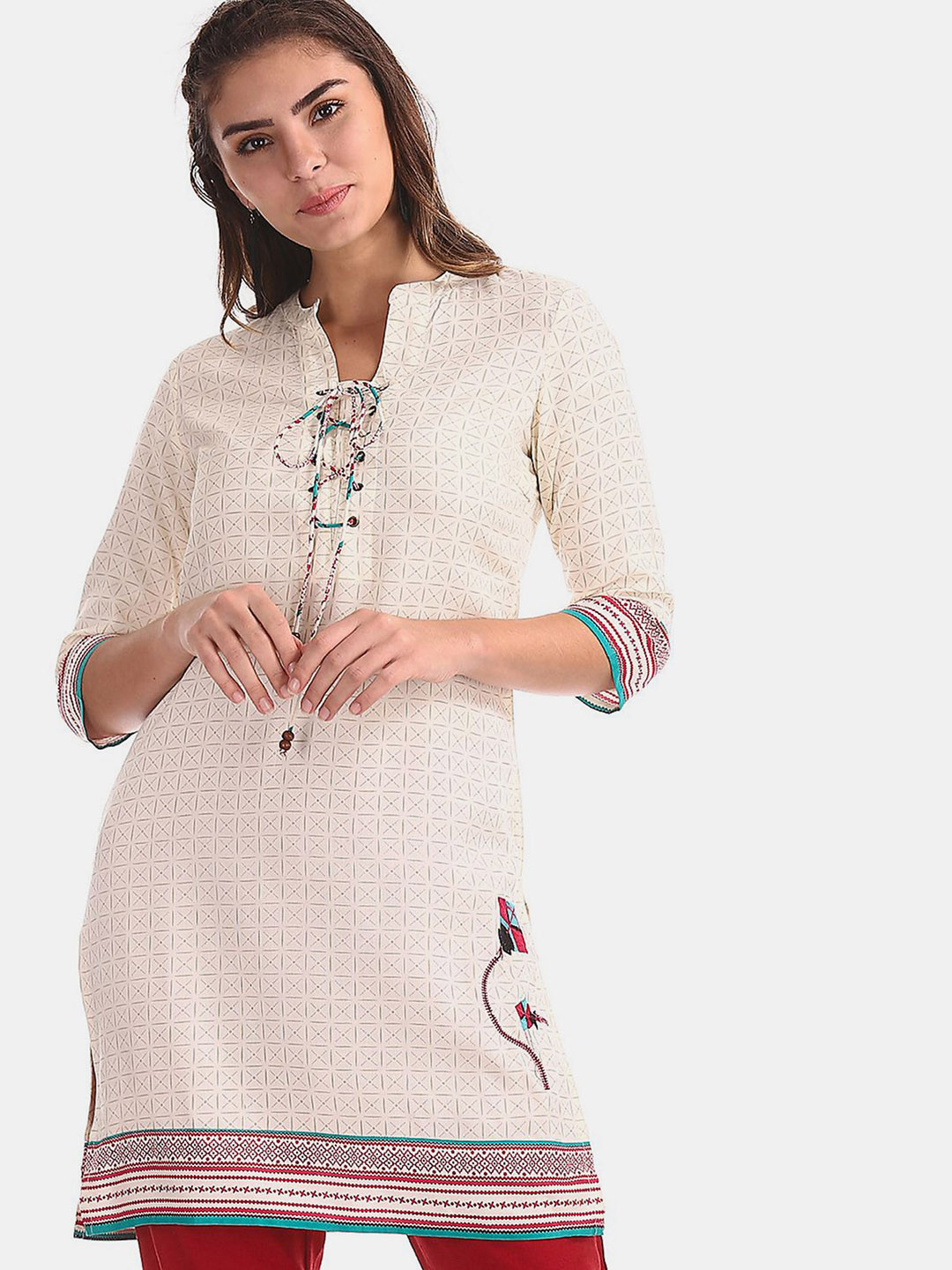 Buy Karigari Women Off White Geometric Print Kurta - Kurtas for Women ...