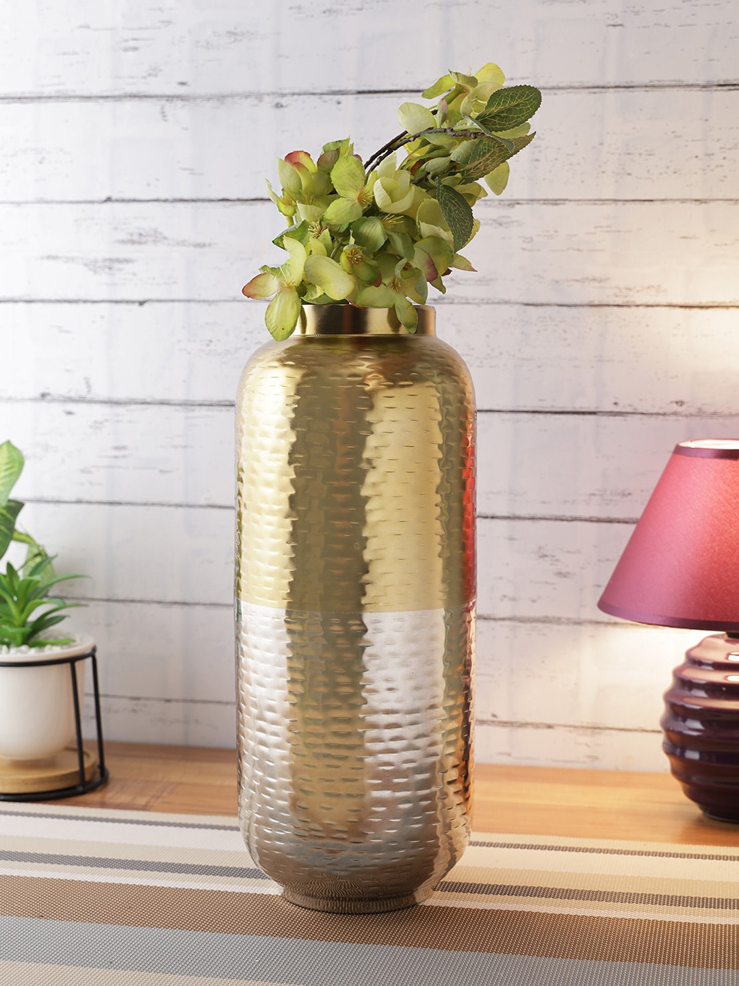 Buy Aapno Rajasthan Gold & Silver Toned Coloublocked Hammered ...