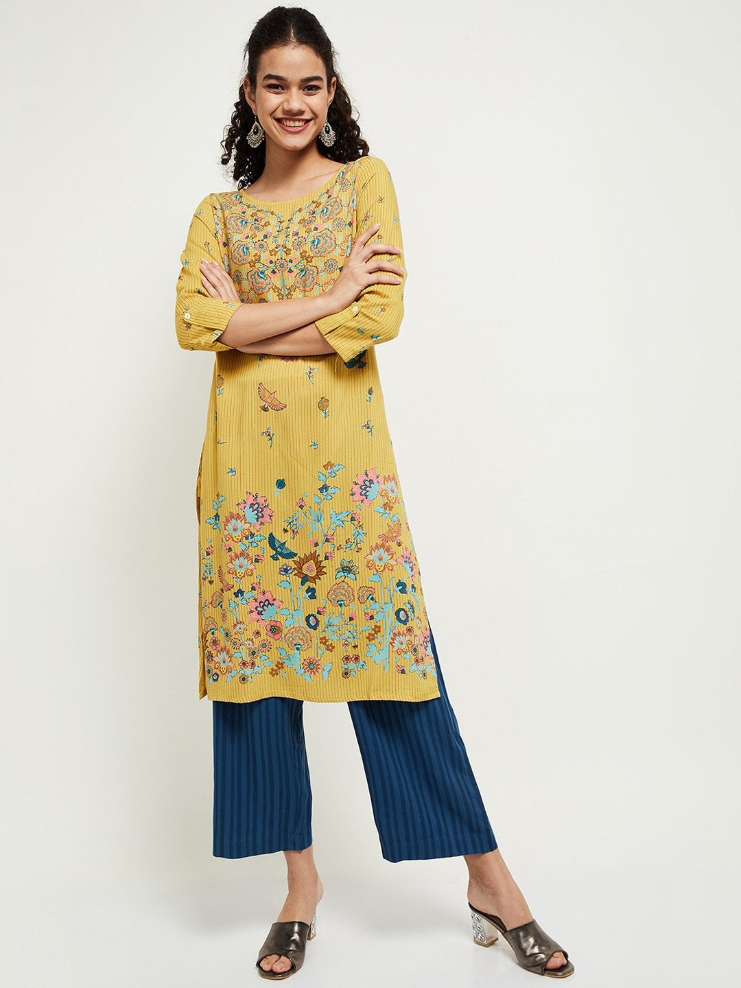Buy Max Women Yellow Floral Printed Floral Kurta - Kurtas for Women ...
