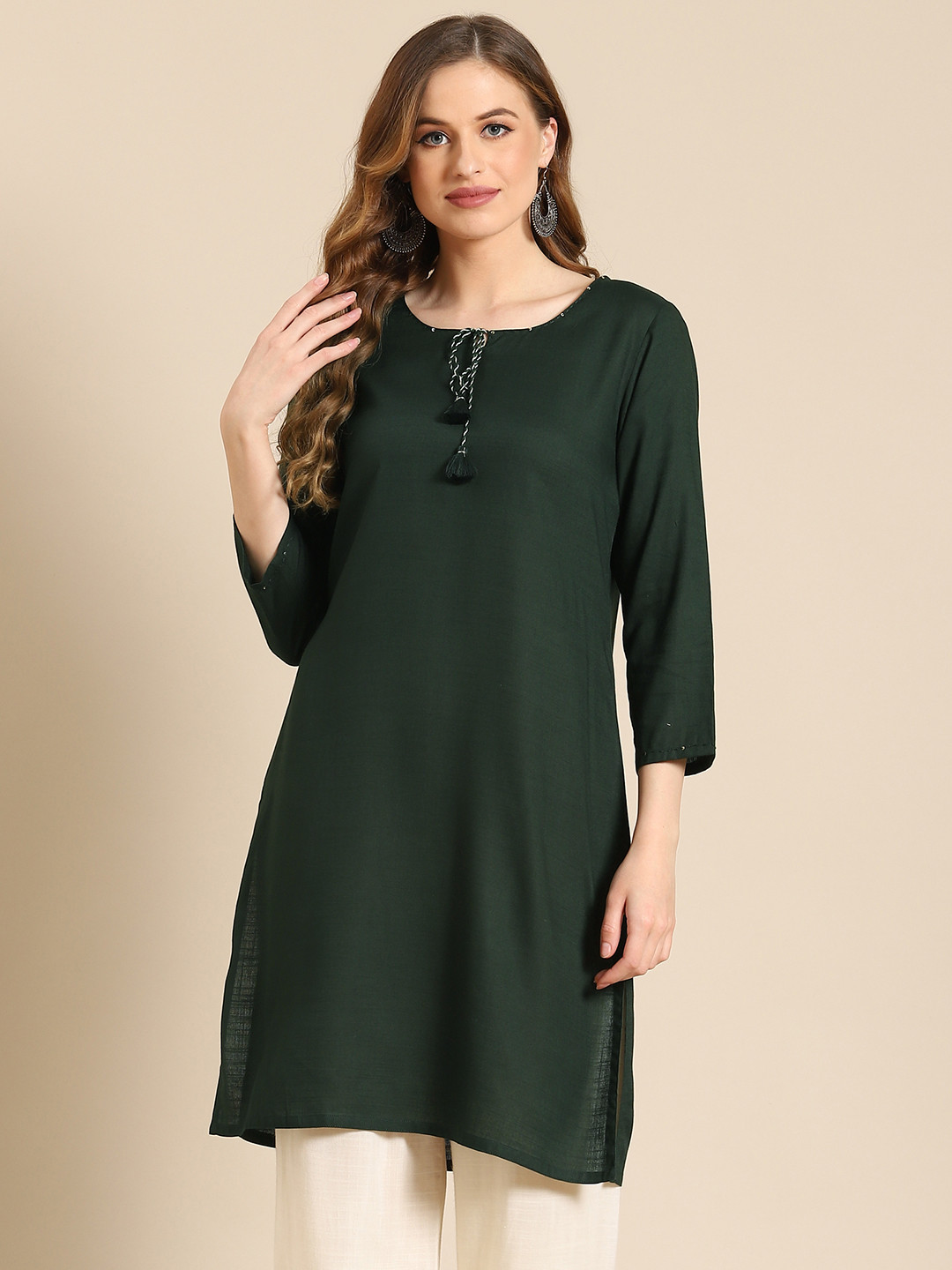 Buy Prakrti Green Solid Kurti - Kurtis for Women 15953016 | Myntra