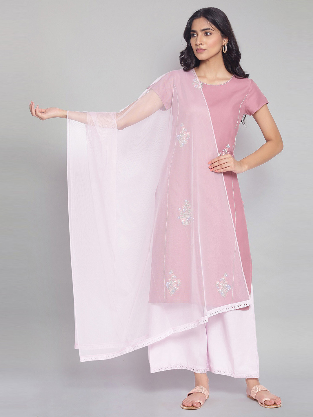 Buy W Women Light Pink Dupatta - Dupatta for Women 16018196 | Myntra