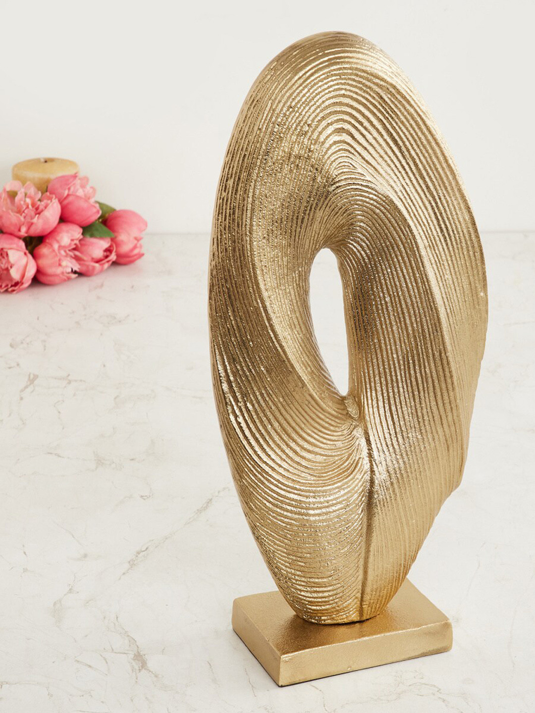 Buy Home Centre Assorted Metal Showpiece - Showpieces for Unisex ...