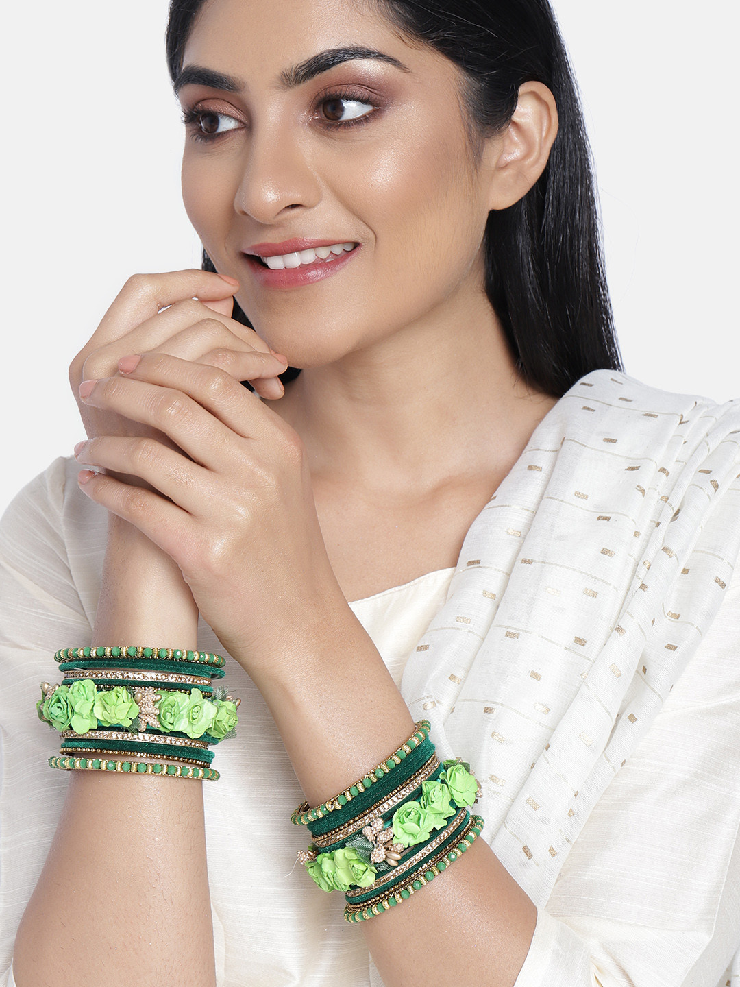 Buy Peora Set Of 26 Green Floral Beaded Handcrafted Chuda Bangles ...