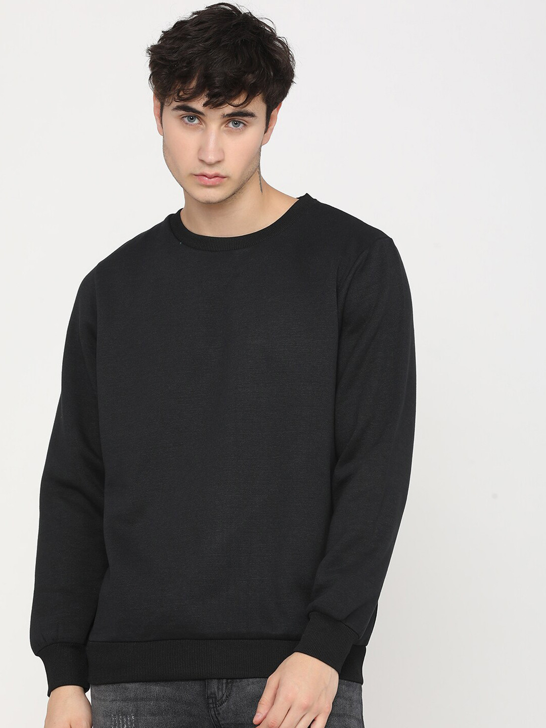 Buy HIGHLANDER Men Black Sweatshirt - Sweatshirts for Men 16032948 | Myntra